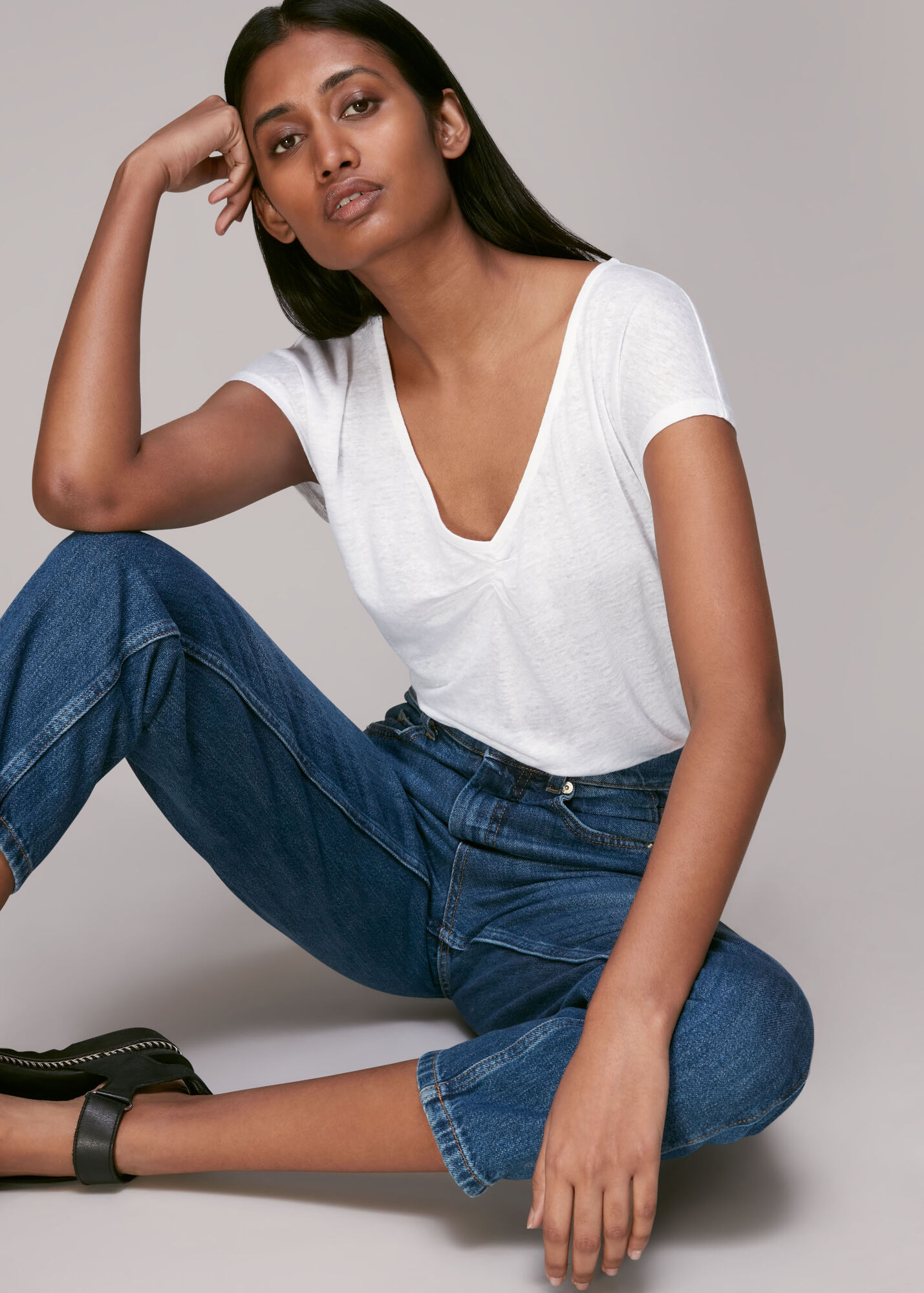 White Ruched V-Neck Linen T-Shirt | WHISTLES | Whistles US