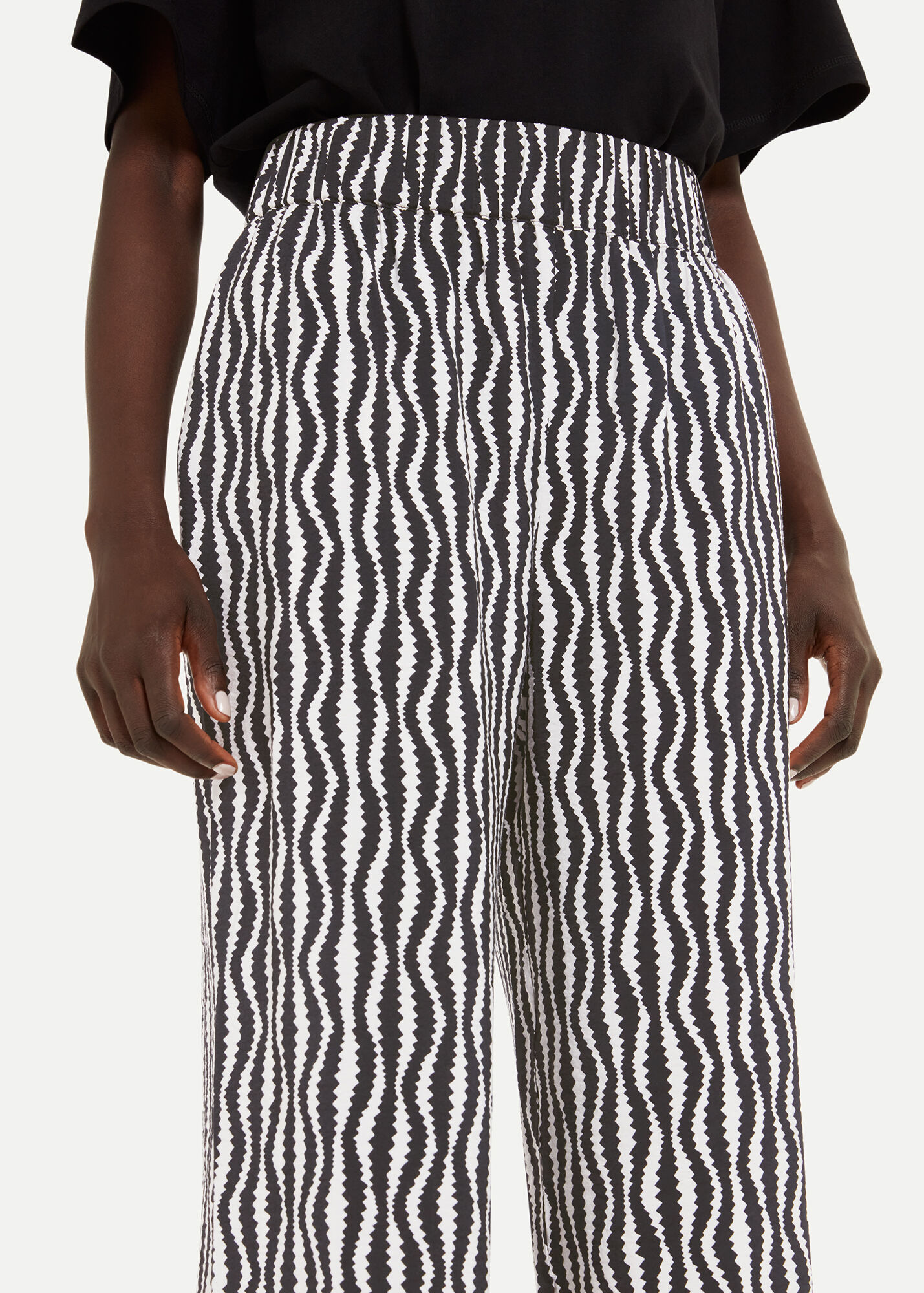 Black/White Optical Rope Cropped Trouser | WHISTLES | Whistles UK