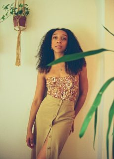 Getting To Know Lynda Dawn: The Ethereal Vocalist With A Nostalgic ...